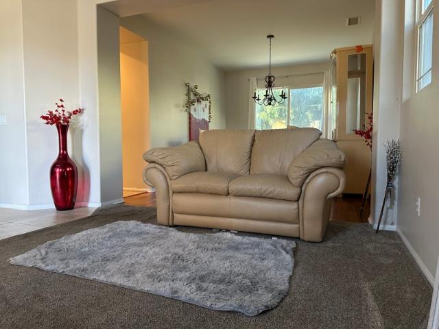 Airbnb style Rooms Private near Casino