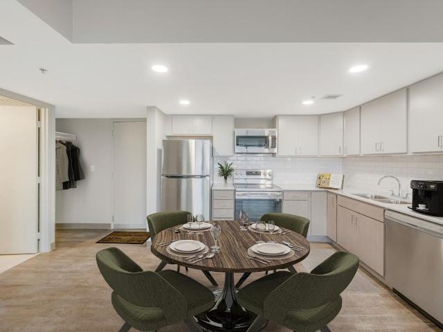 AIRE MSP Apartments 1 Bedroom Apartment for Rent at 3 Appletree Sq, Bloomington, MN 55425 South Loop