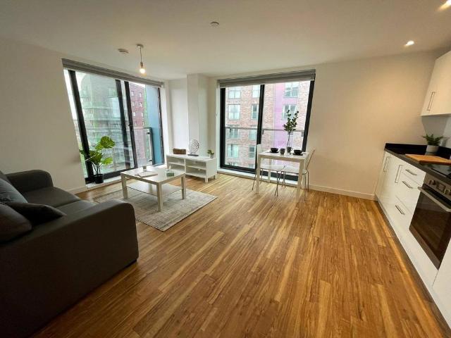 Aire, Cross Green Lane, LS9 2 bed flat to rent £1,000 pcm £231 pw