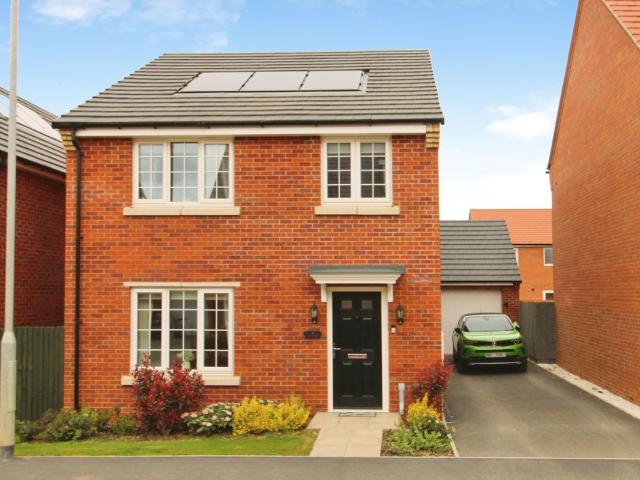 Airfield Road, Market Harborough LE16, 4 bed property to rent, £2,100 pcm | PrimeLocation