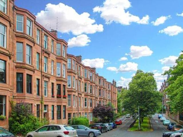 Airlie Street, Hyndland, 3 Bedroom Flat