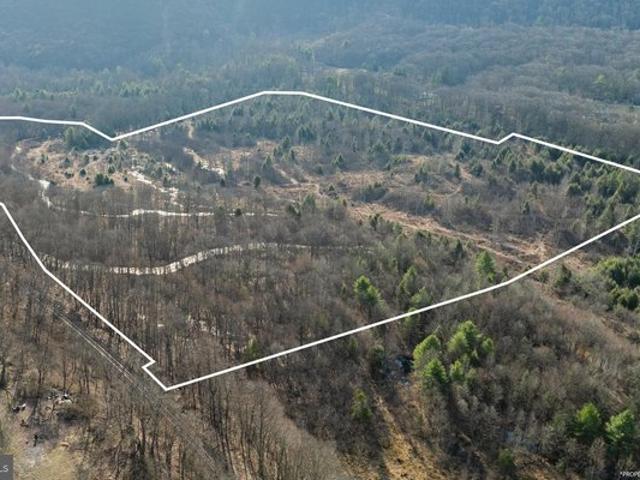 Airport Rd, Ashland, PA 17921
