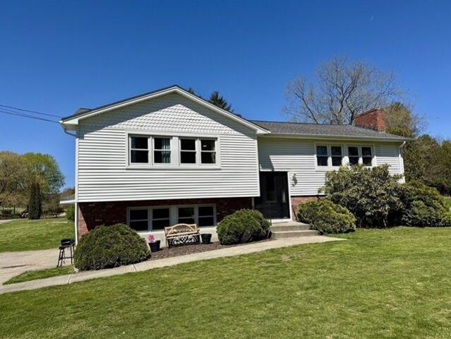 Airport Rd, Dudley, Home For Sale