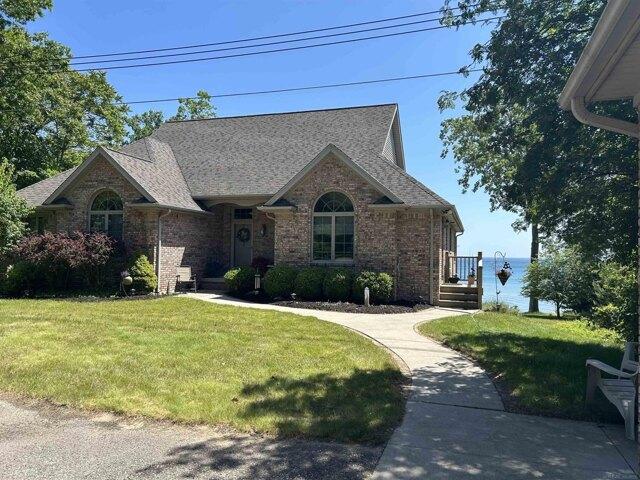Aitken Rd, Lexington, Home For Sale