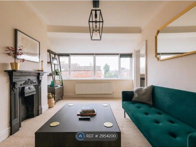 Alma Road, Clifton, Bristol BS8, 2 bed flat to rent, £2,300 pcm | PrimeLocation