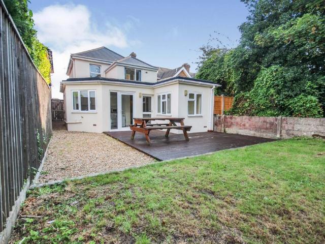 Alma Road, Bournemouth BH9 6 bed property to rent £3,600 pcm £831 pw