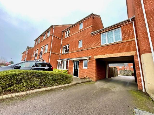 Alma Road, Banbury OX16, 3 bed property to rent, £1,350 pcm | PrimeLocation