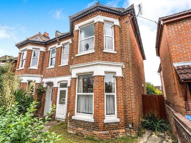 Alma Road, Hampshire SO14 5 bed house to rent £2,125 pcm £490 pw