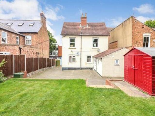 Alma Road, St. Albans, 6 Bedroom Detached