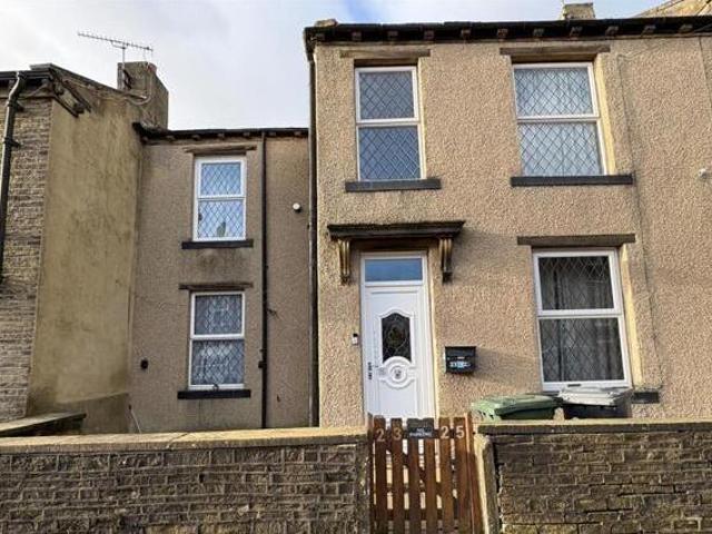 Alma Street, Queensbury, 2 Bedroom Terraced