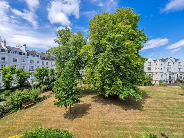 Alma Square, London NW8, 2 bed flat to rent, £2,578 pcm | PrimeLocation