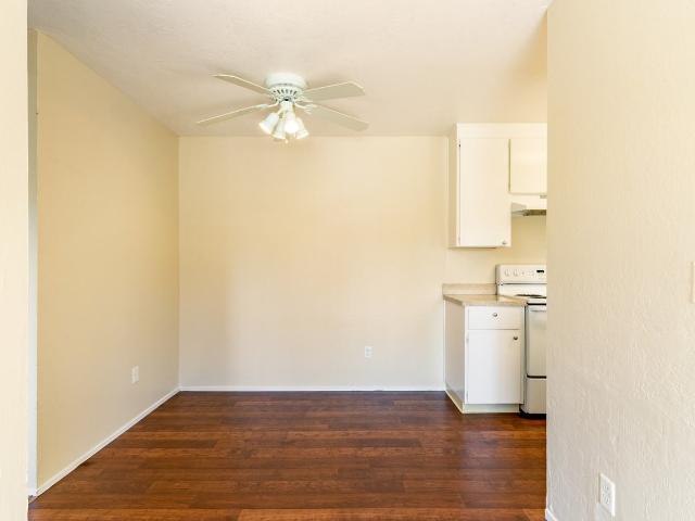 Almaden House 2 Bedroom Apartment for Rent at 2415 Rinconada Drive, San Jose, CA 95125 Canoas Garden