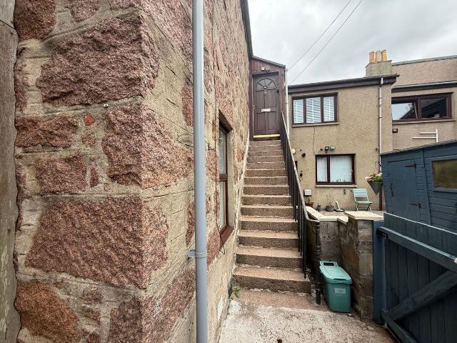Almanythie Road, Peterhead AB42, 2 bed flat to rent, £725 pcm | PrimeLocation