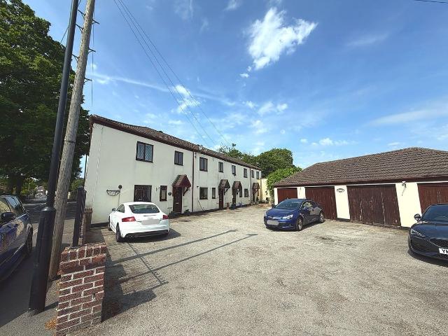 Almholme Mews, Arksey, Doncaster DN5, 3 bed terraced house to rent, £1,000 pcm | PrimeLocation