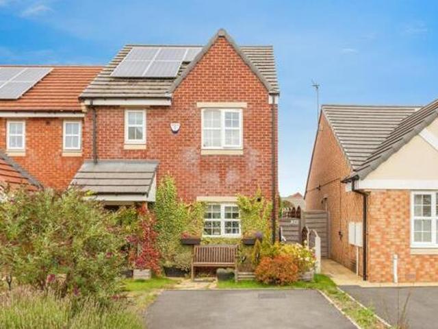 Almond Avenue, Walton, 2 Bedroom Semi detached