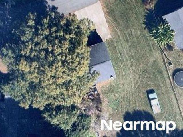 Almond Rd