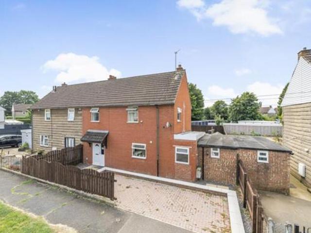 Almond Walk, Sleaford, 3 Bedroom Semi detached