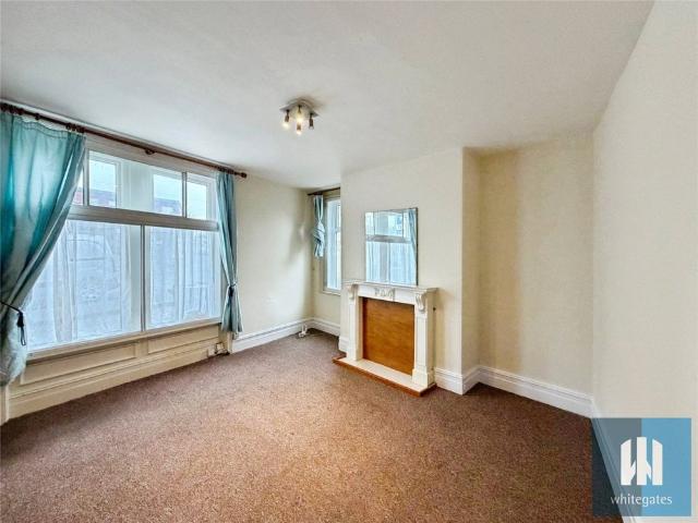 Almondbury Bank, Moldgreen, Huddersfield, HD5