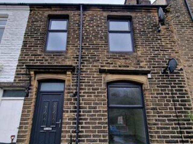 Almondbury, Huddersfield, 3 Bedroom Terraced