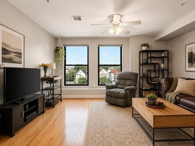 Almont St Apt,malden, Condo For Sale