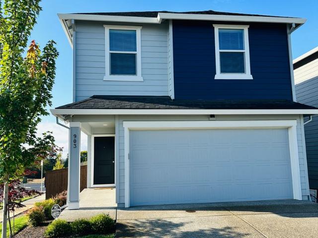 Almost New Beautiful Home With Stunning Finishes
