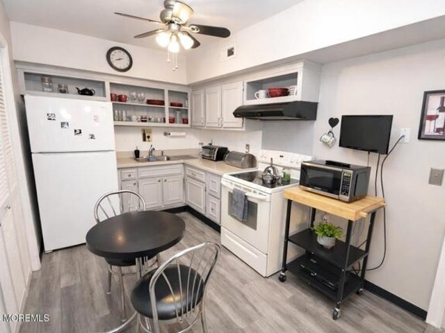 Alabama Ct Unit,matawan, Condo For Sale