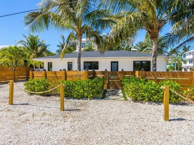 Alamanda Rd, Anna Maria, Home For Sale