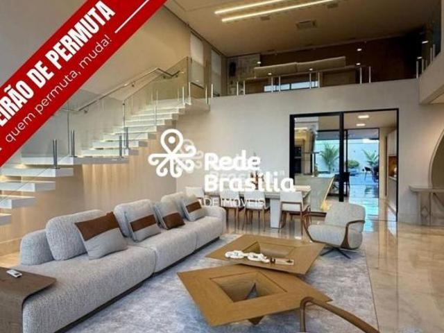 Alameda dos Ipês Rua 6 | Casa de 5 quartos sendo 5 suítes com 3 Vagas de Garagem Coberta Águas Cla