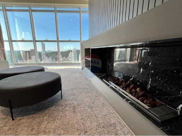 Alameda Jardins FG 4 Suítes 228 m² Vista Mar e Skyline Finamente Mobiliado Decorado