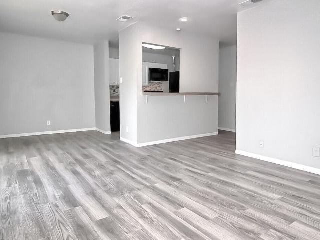 Alamo Estates 3 Bedroom Apartment for Rent at 8000 Midcrown Dr, San Antonio, TX 78218