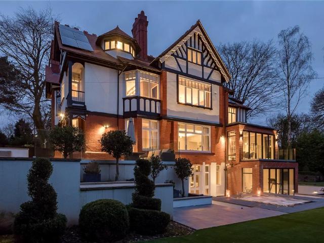 Alan Drive, Hale, Altrincham. 6 bed detached house to rent £15,000 pcm £3,462 pw