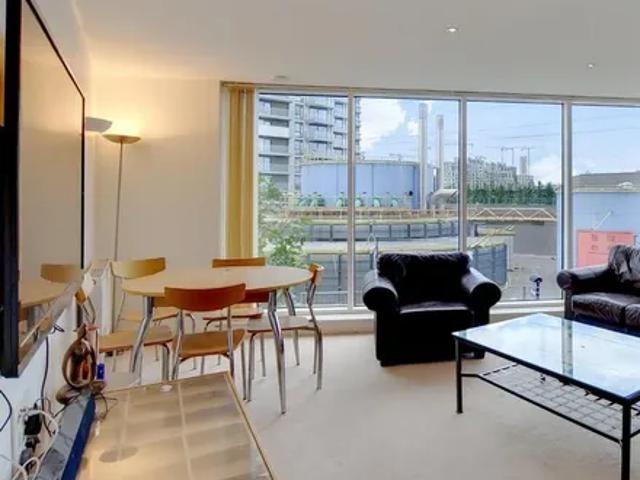 Alaska Apartments, Western Gateway, London, E16 1BW, United Kingdom | 2 bed apartment for rent #140396547 | Rentberry