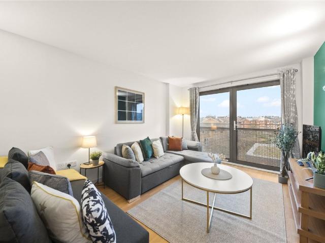 Alaska Building, Deals Gateway, London SE13, 2 bed flat to rent, £2,450 pcm | PrimeLocation