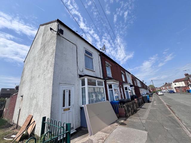 Alaska Street, Hull HU8, 2 bed end terrace house to rent, £650 pcm | PrimeLocation