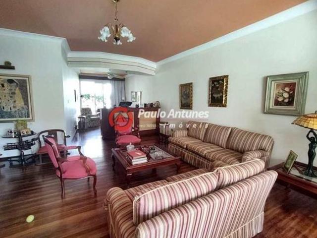 Albuquerque Lins, 3 dorms R$ 1.860.000,00 250m² Código: 10030