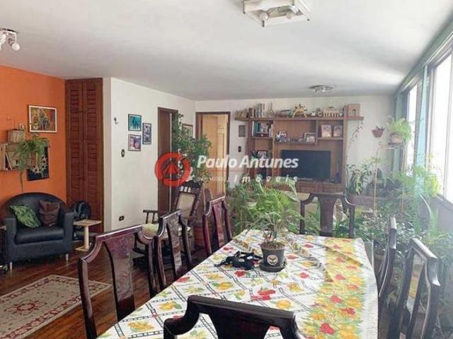 Albuquerque Lins, 3 quartos R$ 1.000.000,00 Código: 10573