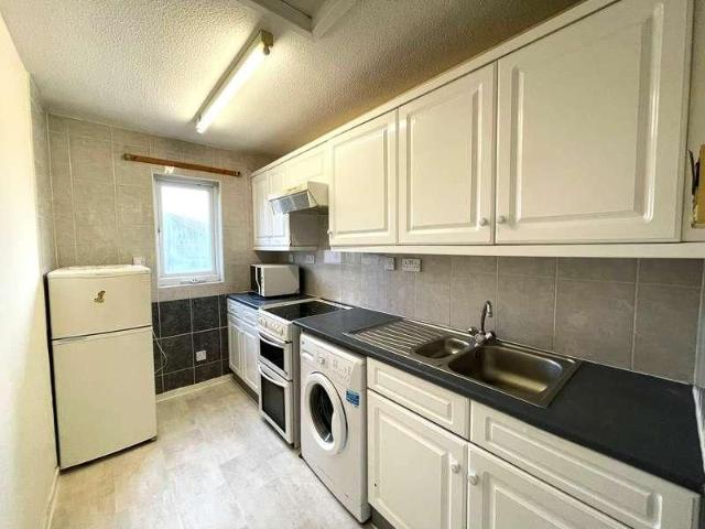 Alburgh Close, Bedford, MK42