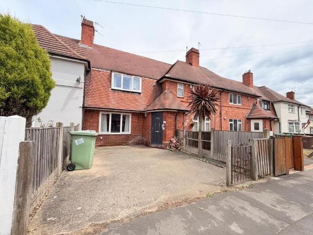 Albury Drive, Nottingham NG8 2 bed terraced house to rent £1,075 pcm £248 pw