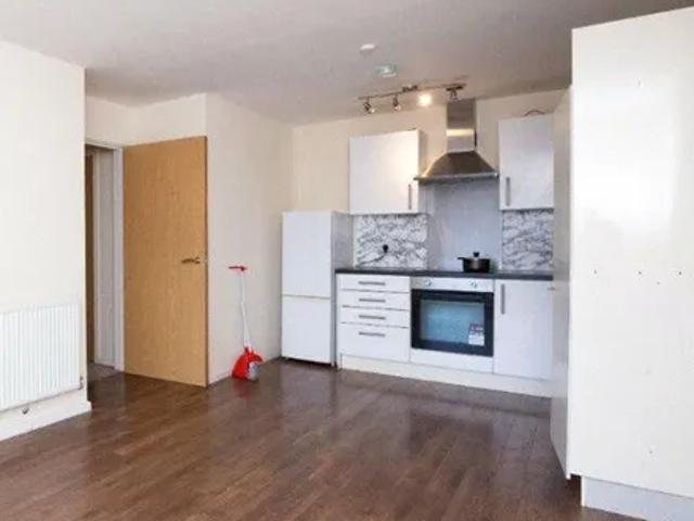 Alban Street, Salford, M7 1NQ, United Kingdom | 2 bed apartment for rent #131562842 | Rentberry