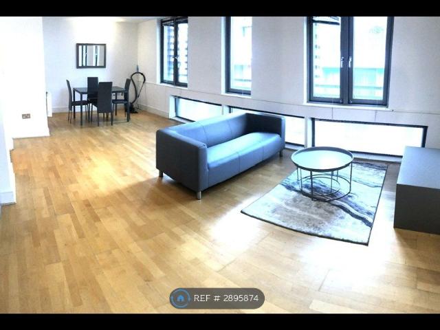 Albany Court, London E1, 1 bed flat to rent, £1,890 pcm | PrimeLocation