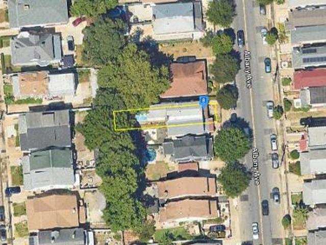 Albany Ave