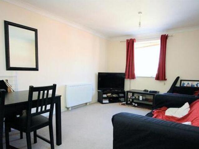 Albany Gardens, Colchester, 2 Bedroom Apartment