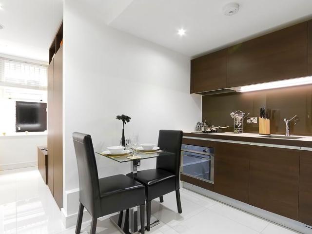 Albany House, London WC1H, Studio to rent, £1,700 pcm | PrimeLocation