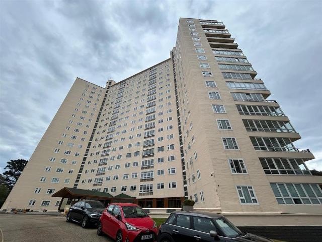 Albany, Manor Road, Bournemouth 2 bed flat to rent £1,375 pcm £317 pw