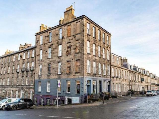 Albany Street, New Town, 2 Bedroom Flat