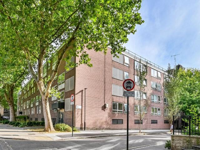 Albany Street, Camden, London NW1, 3 bed flat to rent, £4,000 pcm | PrimeLocation