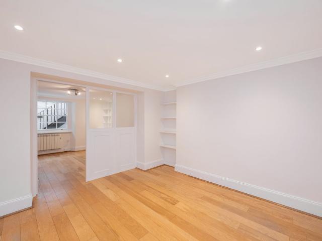 Albany Street, London NW1, 1 bed flat to rent, £2,383 pcm | PrimeLocation