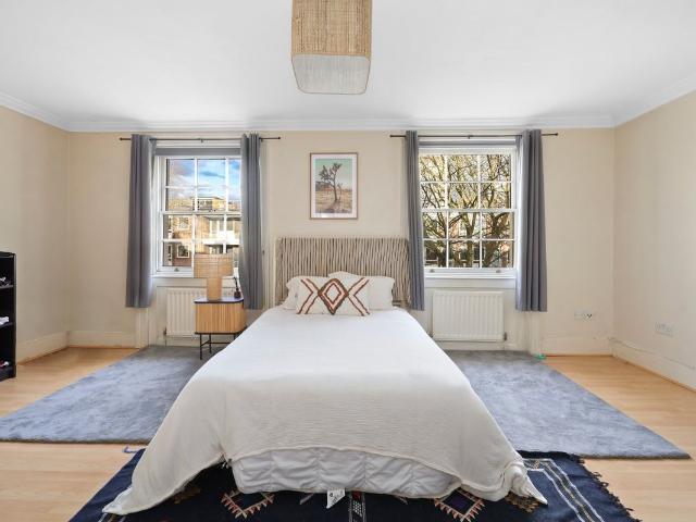 Albany Street, Regents Park NW1, 3 bed flat to rent, £6,000 pcm | PrimeLocation