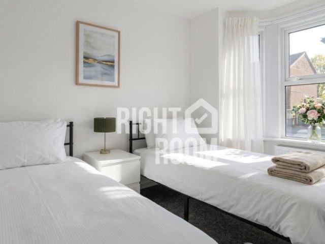 Albany Road 4 bed house share to rent £2,008 pcm £463 pw