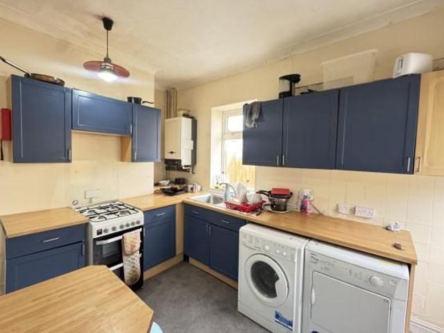 Albany Road, Cardiff CF24 5 bed house to rent £2,250 pcm £519 pw